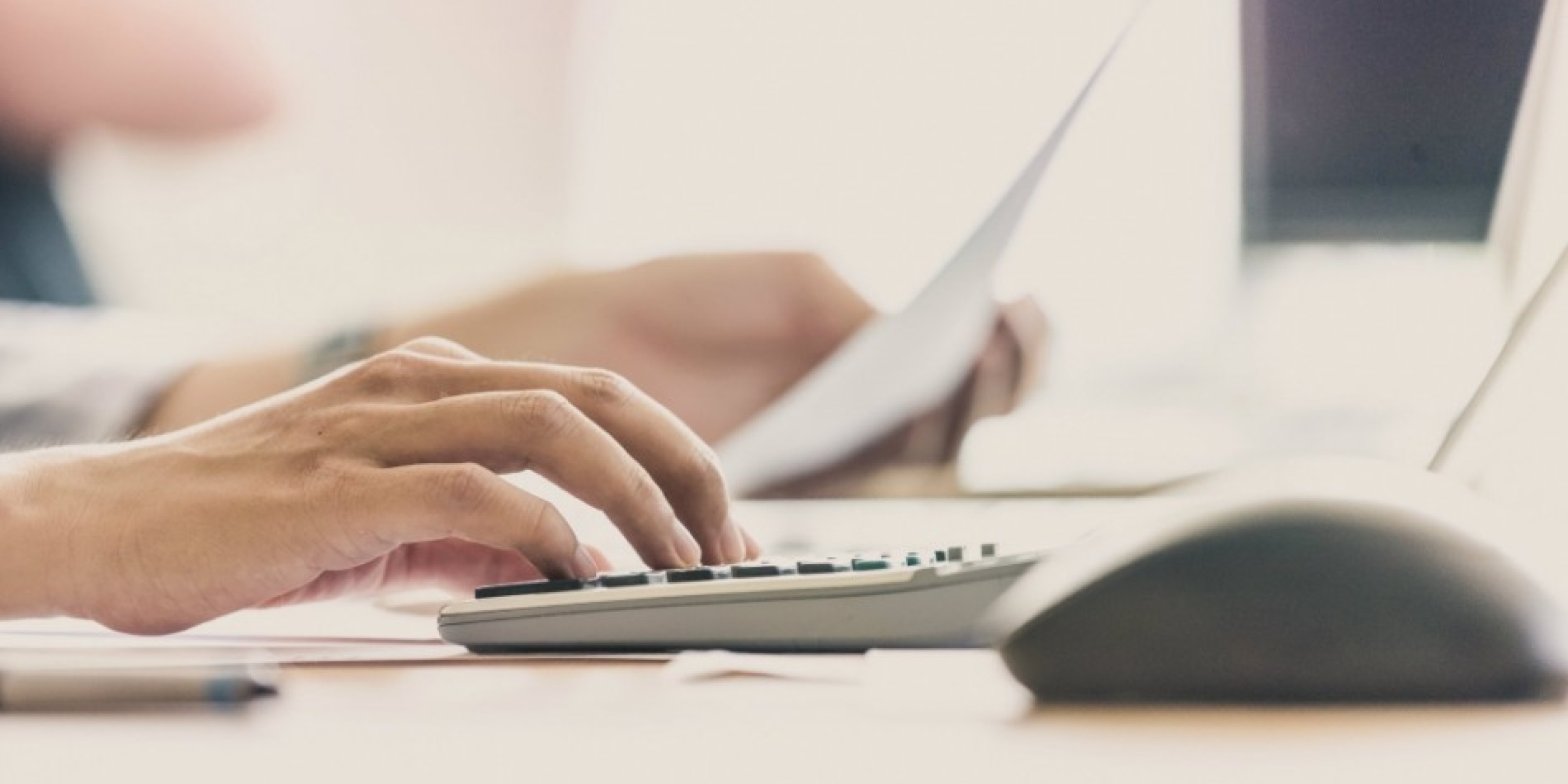 Nieuwe rekenmodule toont (ver)bouwer hoeveel werkuren de architect gemiddeld besteedt aan zijn ...